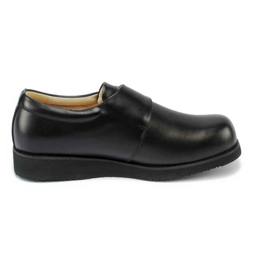 Men's Size 20+ Shoes - Comfort & Stylish Shoes | Flow Feet