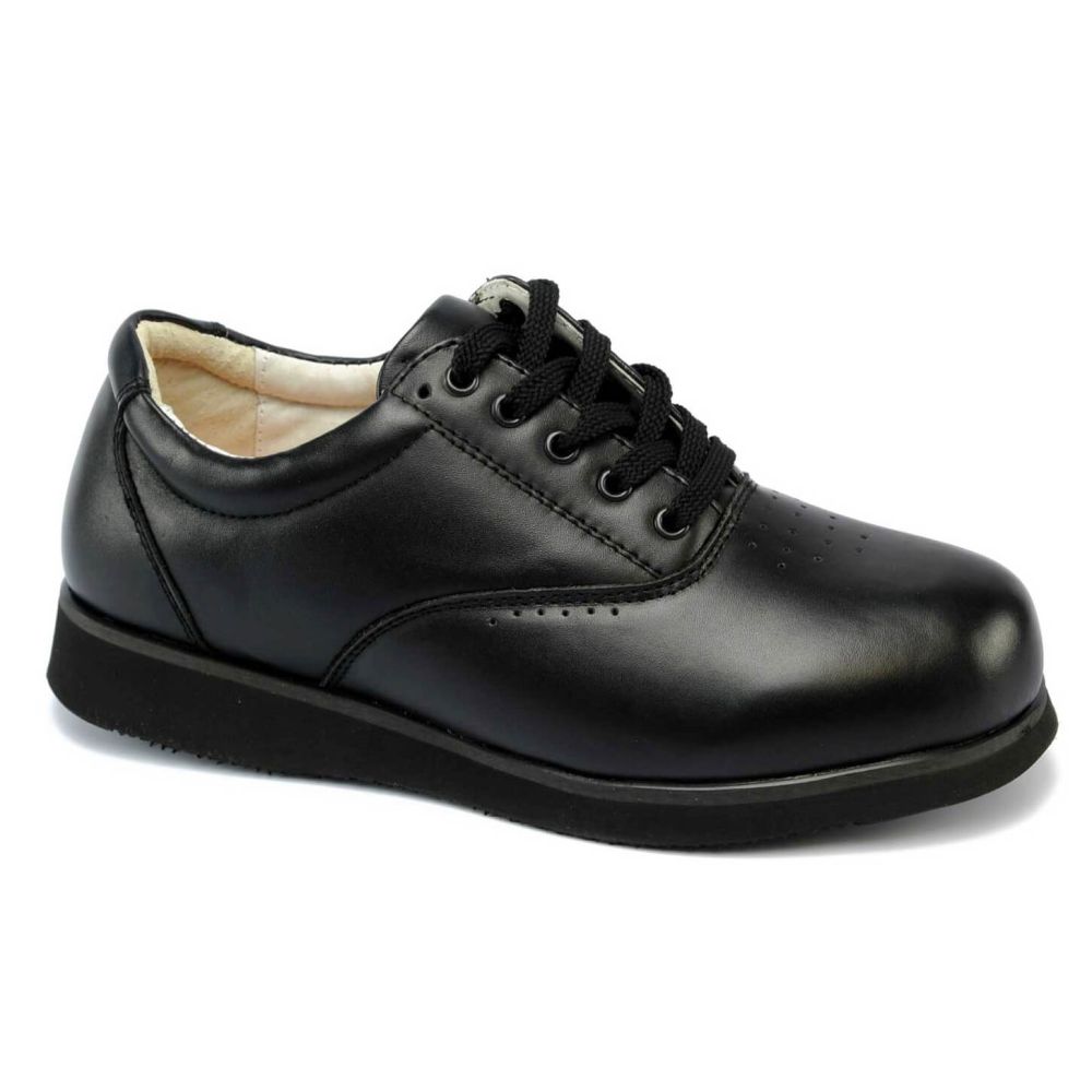 Women AFO Shoes - Accommodates AFO Braces | Flow Feet