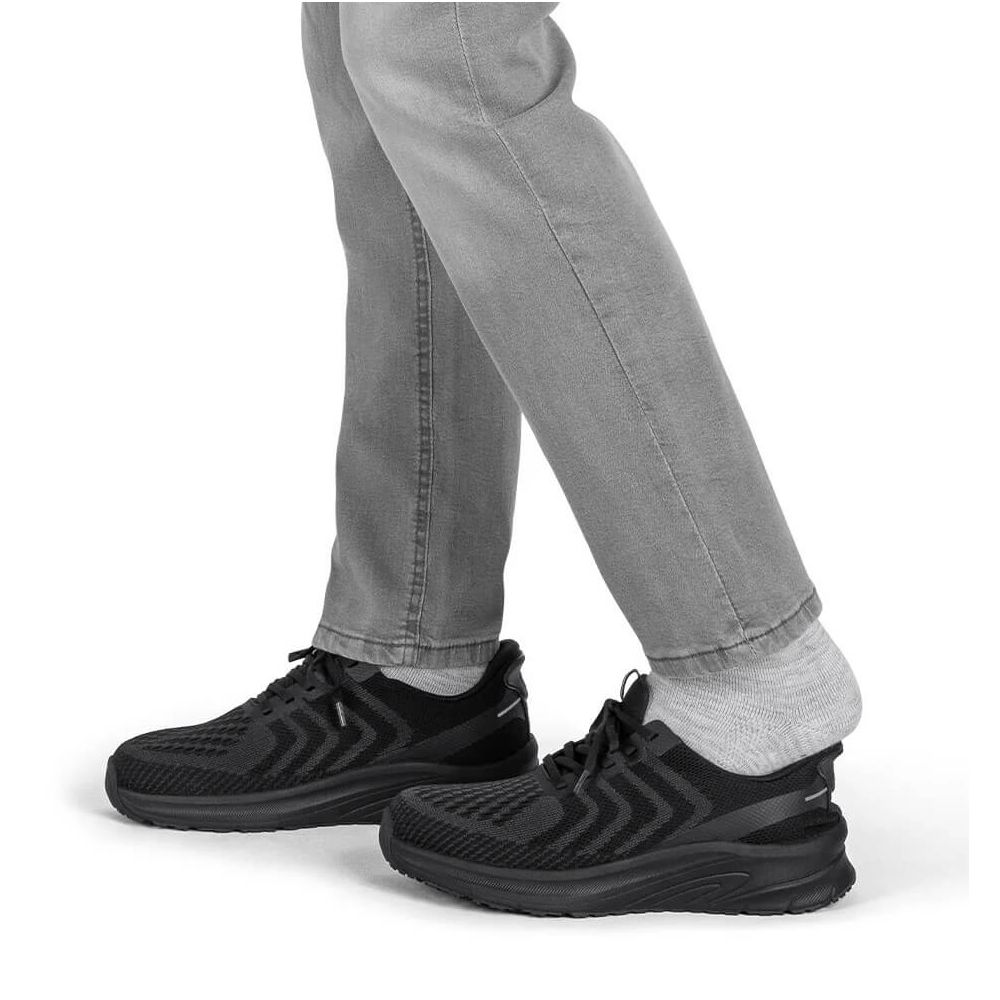 Men's Hands-Free Shoes - Easy On/Off Comfort | Flow Feet