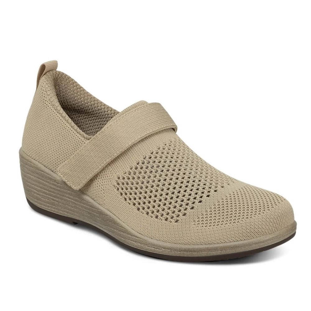 Stretchable Women's Shoes For Swelling, Hammertoes, & Bunions