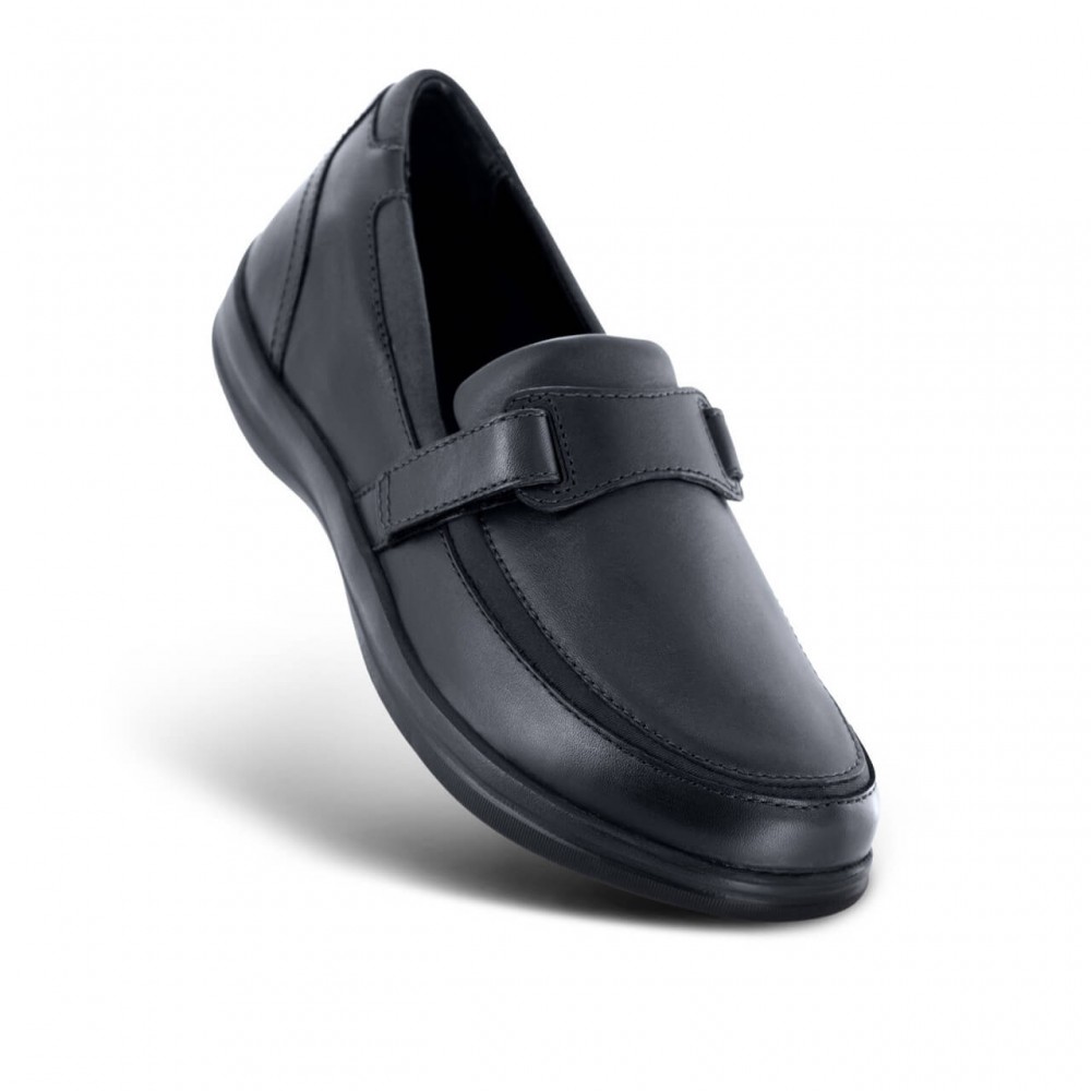 Apex Women's Orthopedic & Diabetic Shoes | Flow Feet